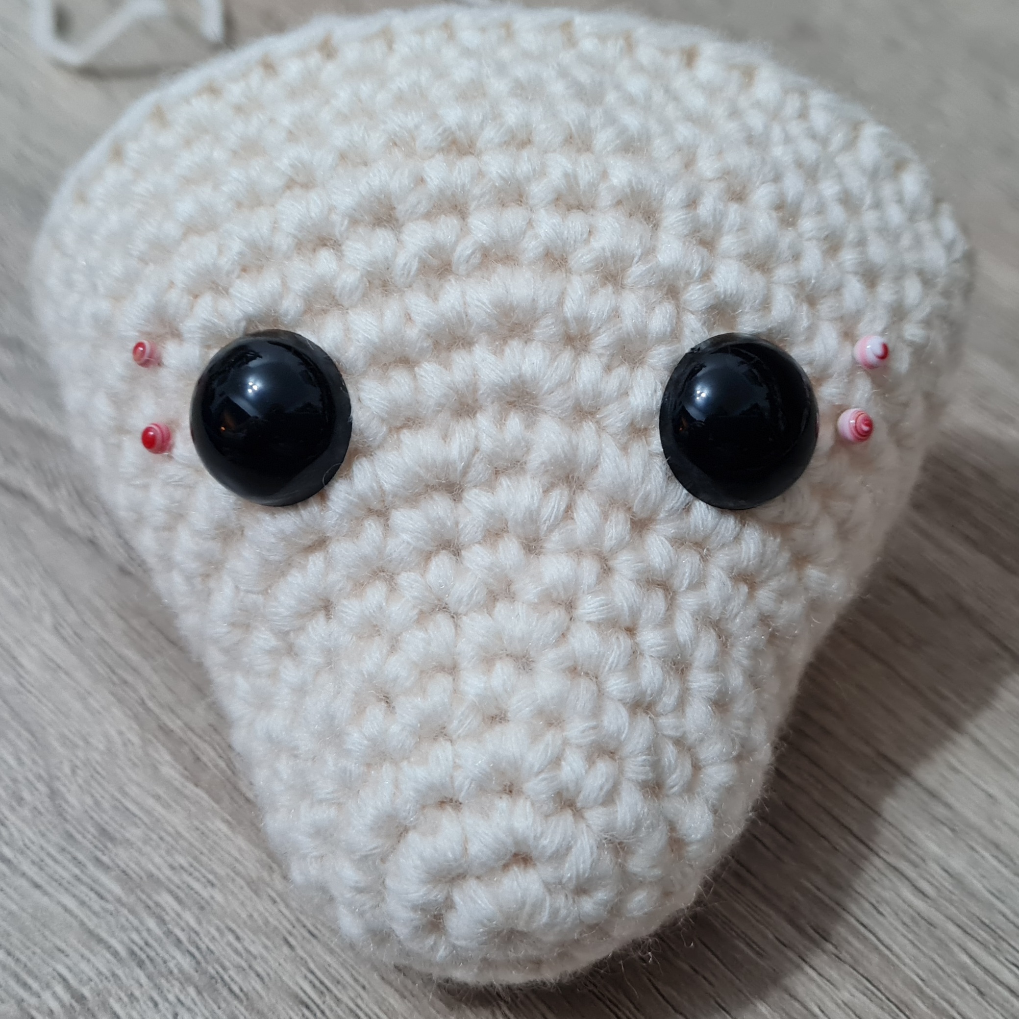Adding Eyelashes – Little Green Bear